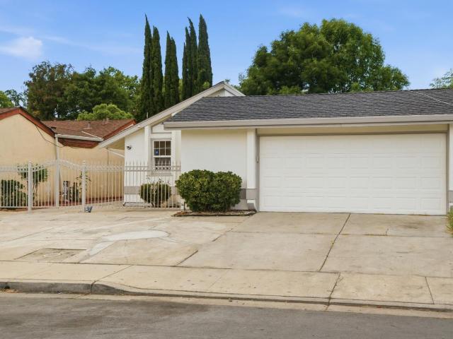 5353 Larch Grove Pl, San Jose, CA 95123 | MLS #ML82041 | Compass