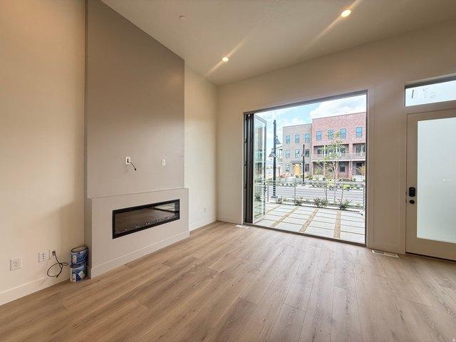 5353 W Center Field Dr S Unit 125, South Jordan, UT 84009