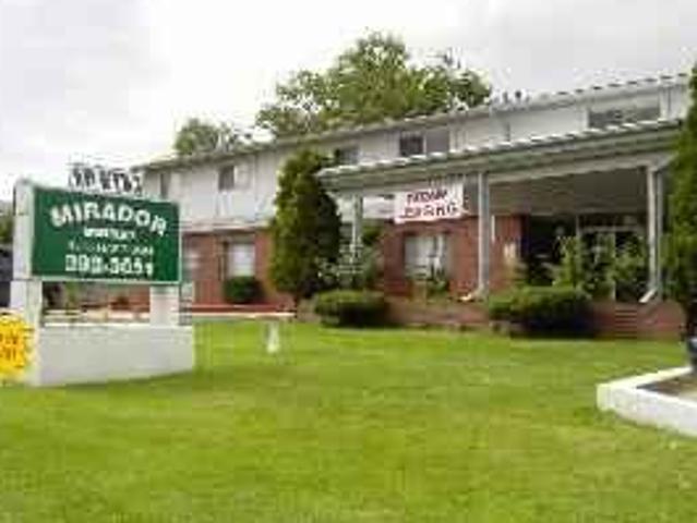 $535 / 2br Beautiful 2 bedroom Apt. close to WSU
