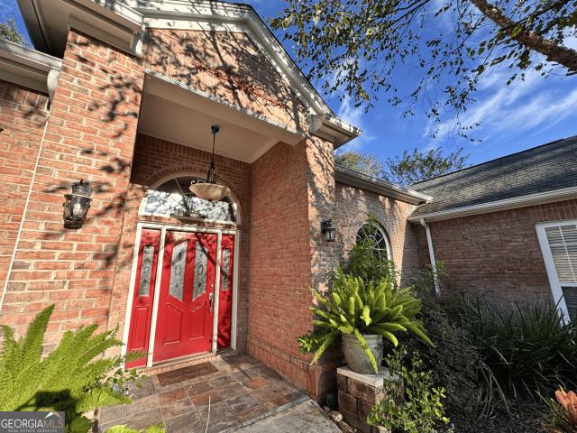 535 Cardinal Circle E