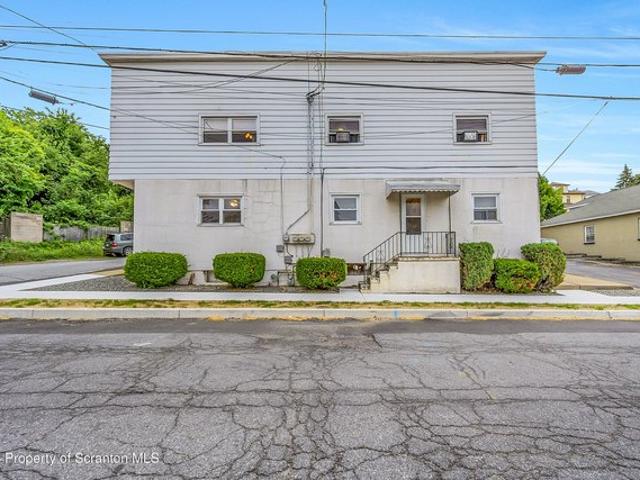 535 Chestnut St, Dunmore, PA 18512