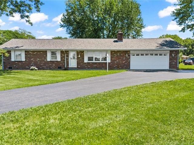 535 Barnhart Rd, Troy, OH 45373