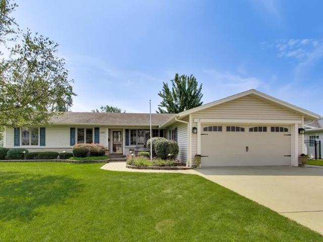 535 Gateshead N, Elk Grove Village, IL 60007