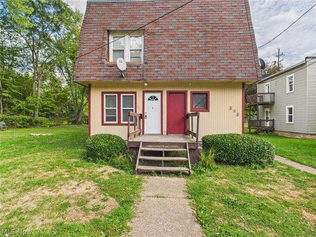 535 Gage St, Akron, OH 44311