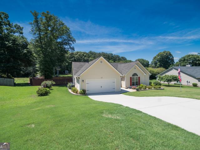 535 Embassy Walk