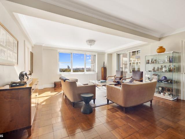 535 East 86th Street, New York, NY