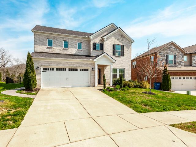 535 Fall Creek Cir