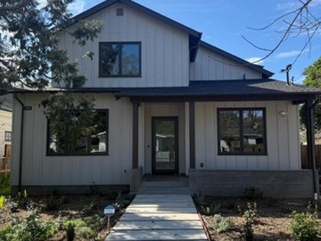 535 Fitch St, Healdsburg, CA 95448
