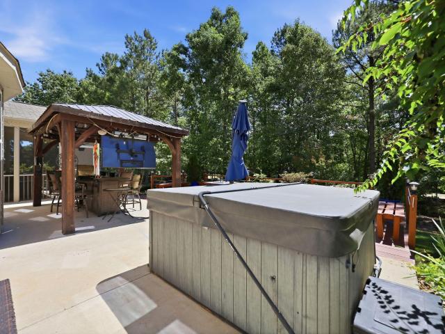 535 Long View Dr, Youngsville, NC 27596 | MLS #10173