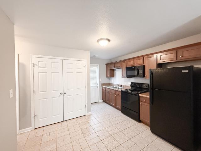 535 Lafayette Rd # C1