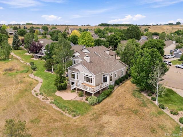 535 Lakeside Place
