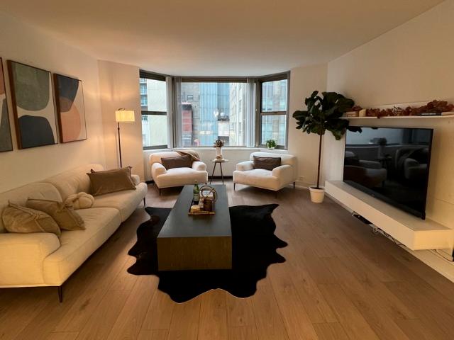 535 N Michigan Ave, Unit 805, Chicago, IL 60611 | MLS #12616 | Compass