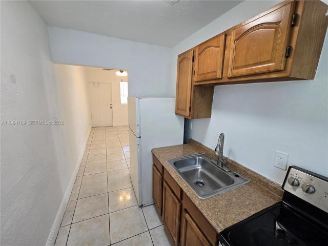 535 NW 7th St, Unit 9, Miami, FL 33136 | MLS #A11964