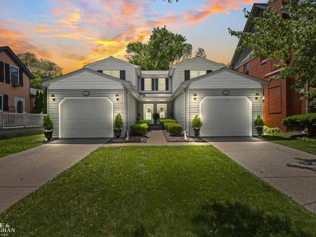 535 Saint Clair St, Grosse Pointe, MI 48230