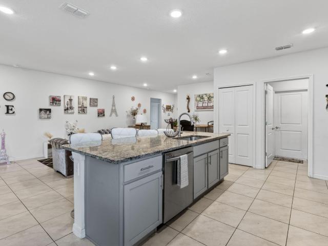 535 SW Butler Ave, Port St. Lucie, FL 34983 | MLS #B26020
