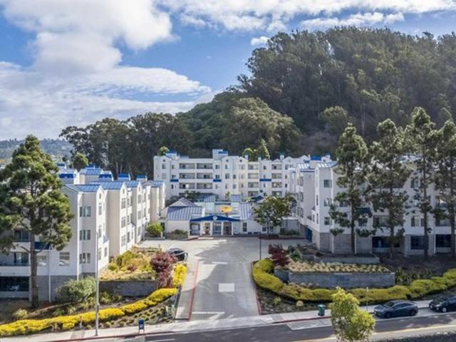 535 Pierce St Apt 2110, Albany, CA 94706
