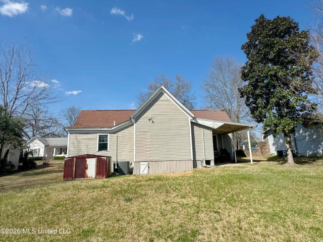 535 W Monticello Street
