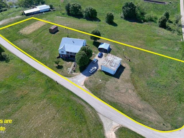 535 William Cemetery Rd