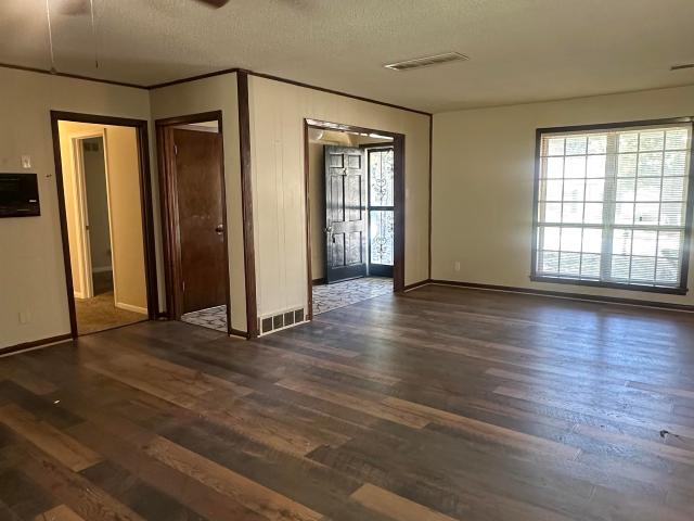 5364 Santa Monica Cove, Memphis, TN 38116 | MLS #10218 | Compass