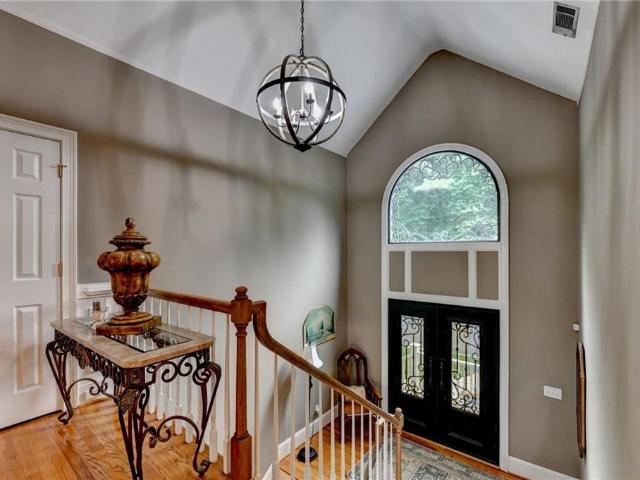 5365 Cottage Farm Road