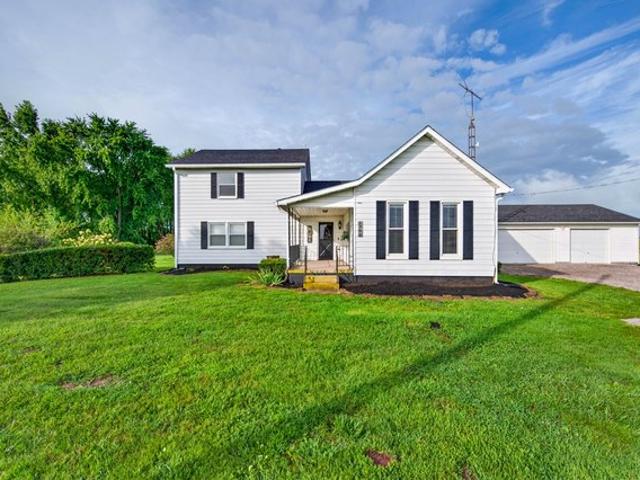 5365 E State St, Columbus, IN 47201