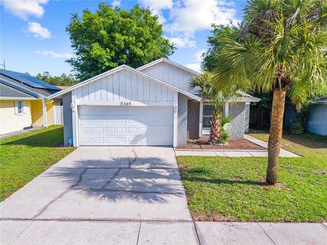 5365 Hawk Dr, Kissimmee, FL 34746