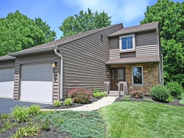 5366 Hickory Trail Ln, Cincinnati, OH 45242