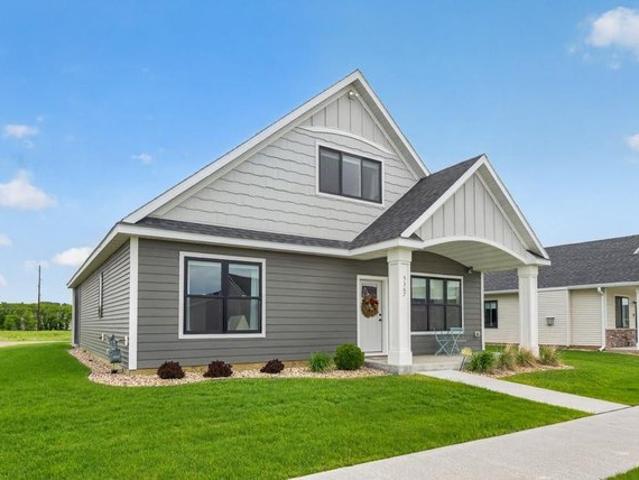 5367 Harvest Lake Dr NW, Rochester, MN 55901