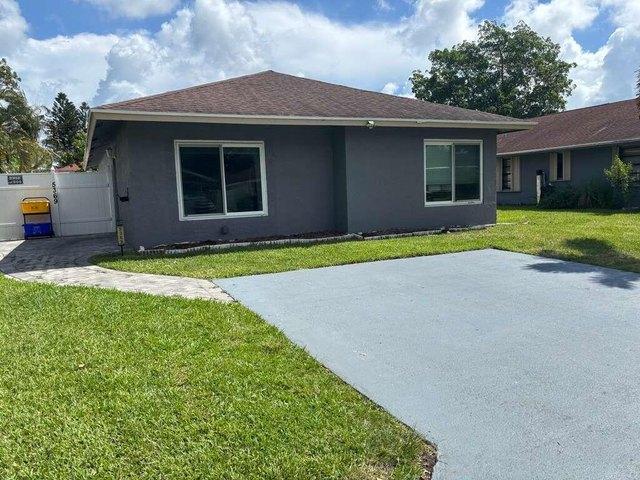 5369 Gene Cir, West Palm Beach, FL 33415