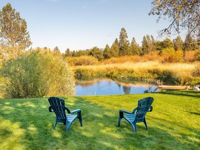 53606 Bridge Dr, La Pine, OR 97739