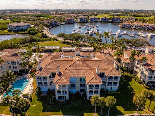 5360 E Harbor Village Dr, Unit 201, Vero Beach, FL 32967 | MLS #292863