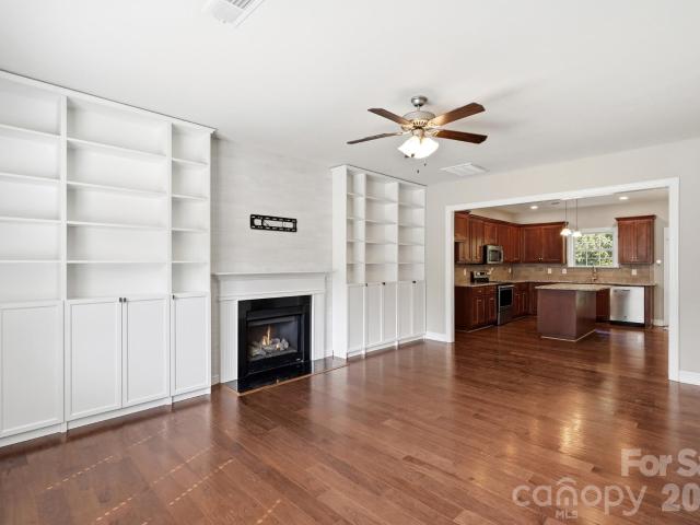 5361 Brickyard Terrace Court