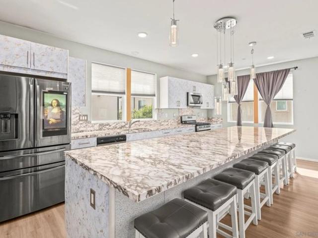 5361 Calle Rockfish Unit 68, San Diego, CA 92154