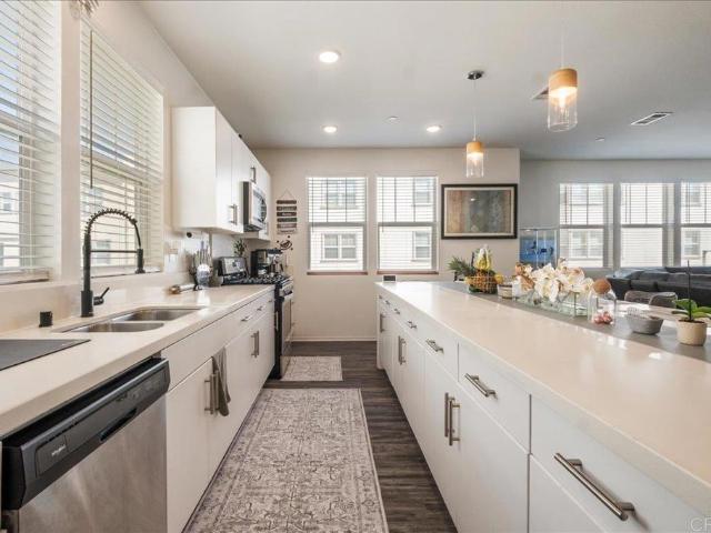 5361 Calle Rockfish, Unit 73, San Diego, CA 92154 | MLS #NDP2602
