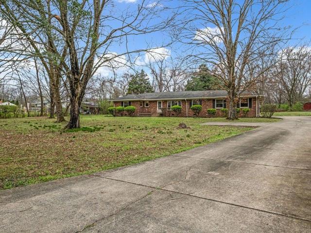 5361 Trousdale Dr, Nashville, TN