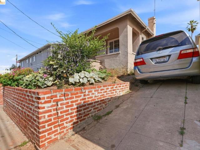 5362 Foothill BLVD