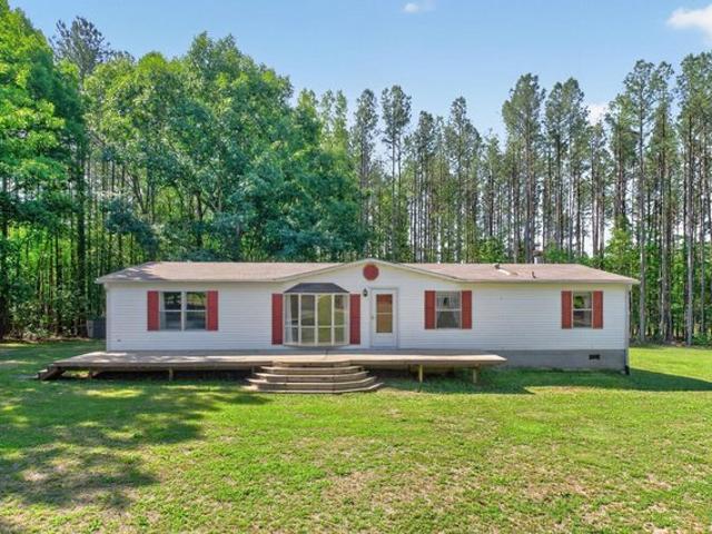 5362 Rolling Rd, Scottsville, VA 24590