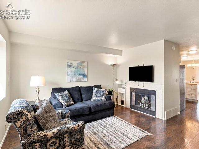 5362 Solar Ridge Drive