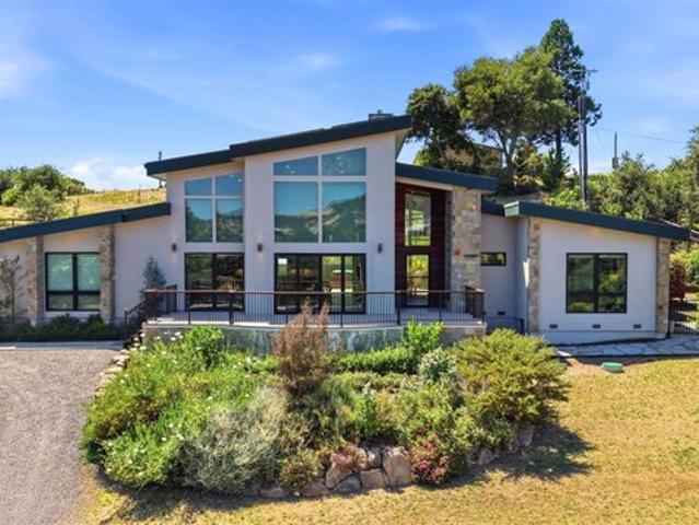 5363 Wilshire Dr, Santa Rosa, CA 95404