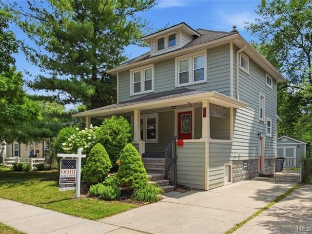 536 E Maplehurst St, Ferndale, MI 48220