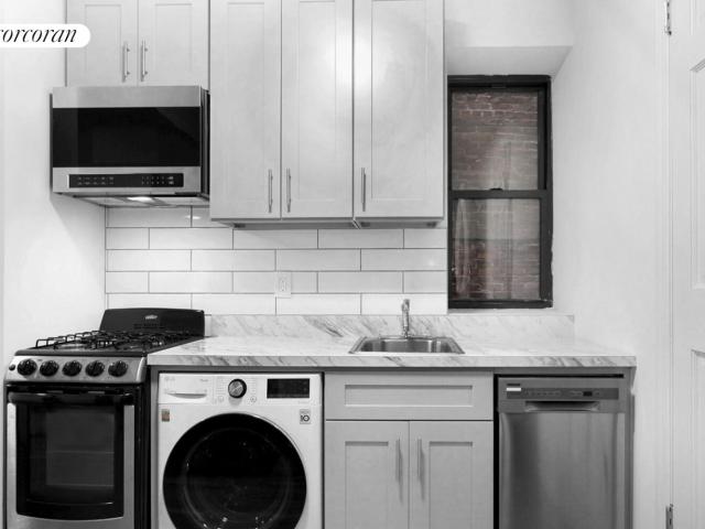 536 East 82nd Street, New York, NY