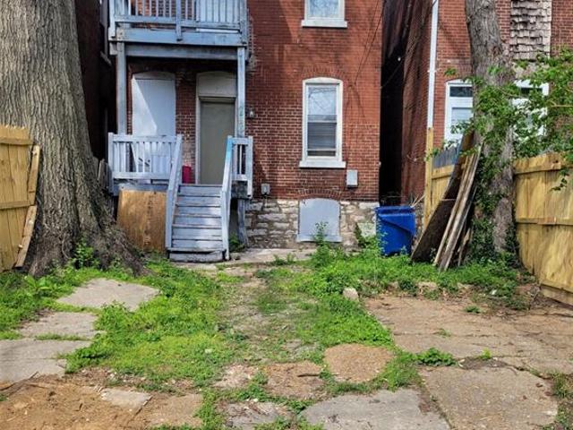 536 Eiler St, Louis, MO 63111 | MLS #26023