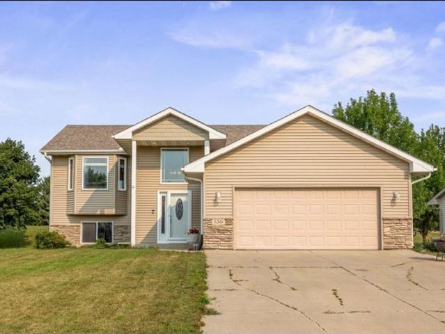 536 Frankfort Way, Waverly, MN 55390