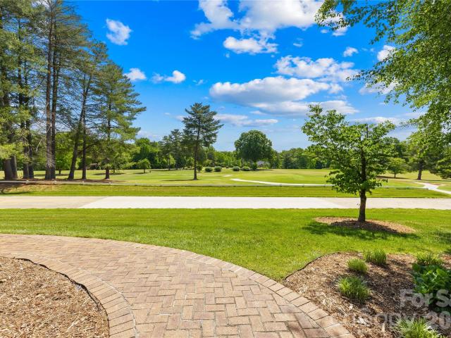 536 Innisbrook Drive