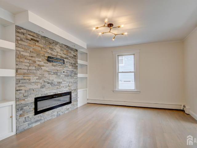 536 Main Street