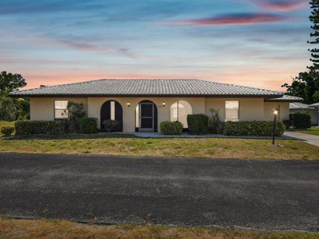 536 Miro Cir #536, Nokomis, FL 34275