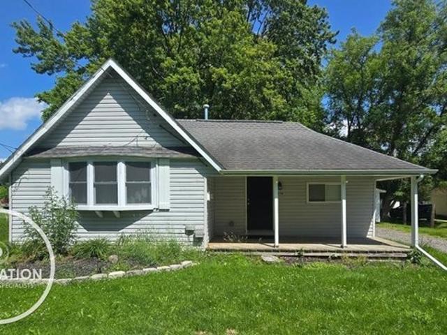 536 N Blacks Corners Rd, Imlay City, MI 48444