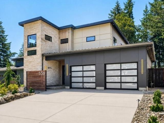 536 NE Province Dr, Camas, WA 98607