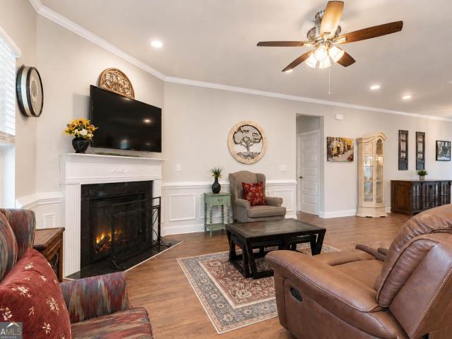 536 Saddle Chase Drive