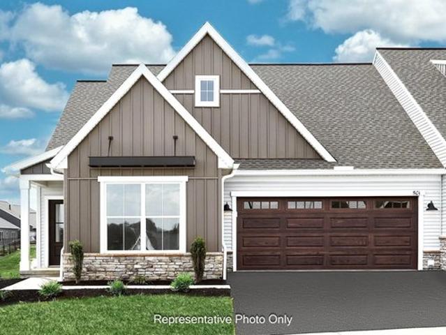 536 Stone Gate Blvd, Annville, PA 17003